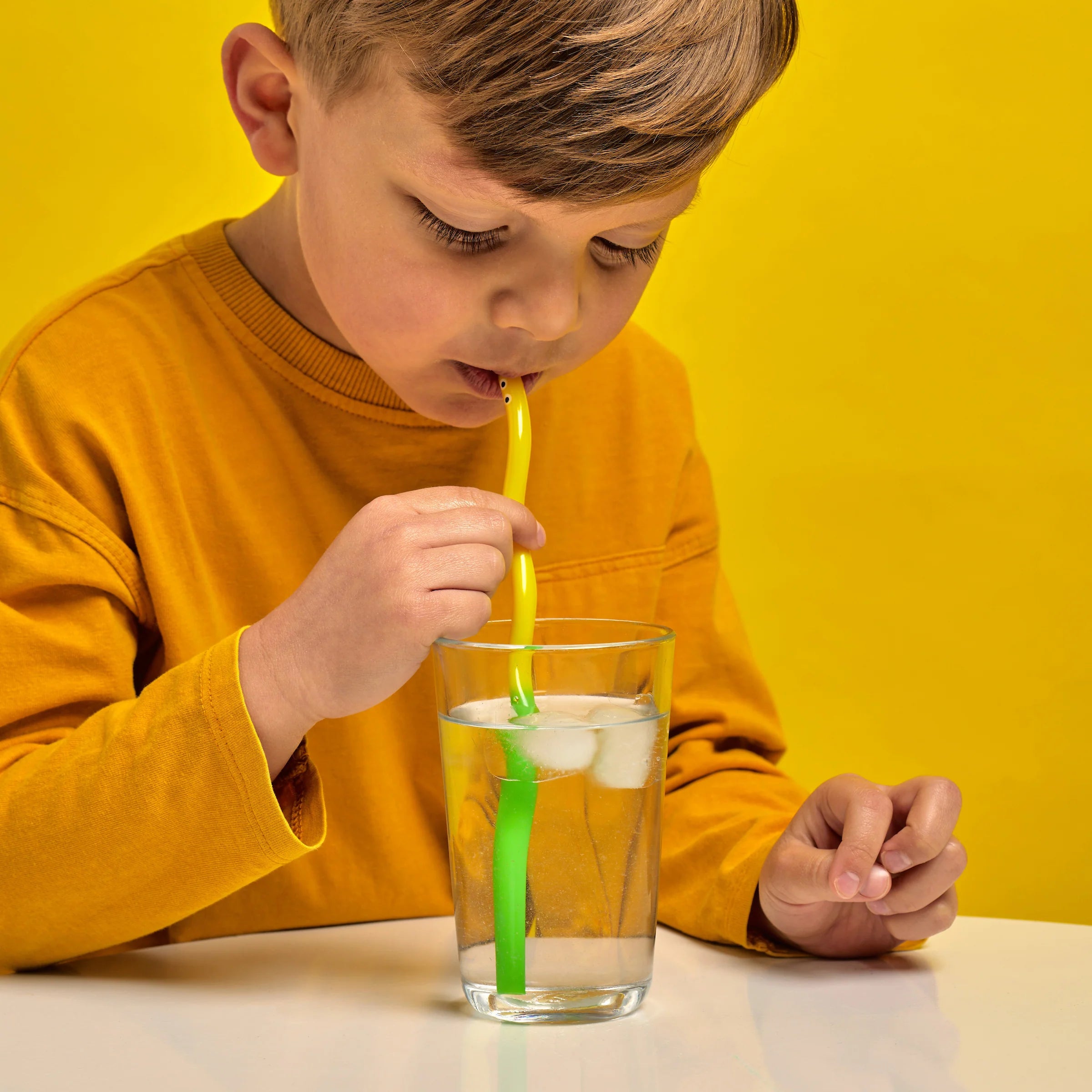 Kidoki Wiggly Worm Color Changing Straws – Mochi Kids