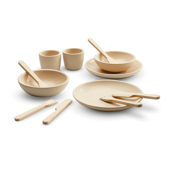 dinnerware play set